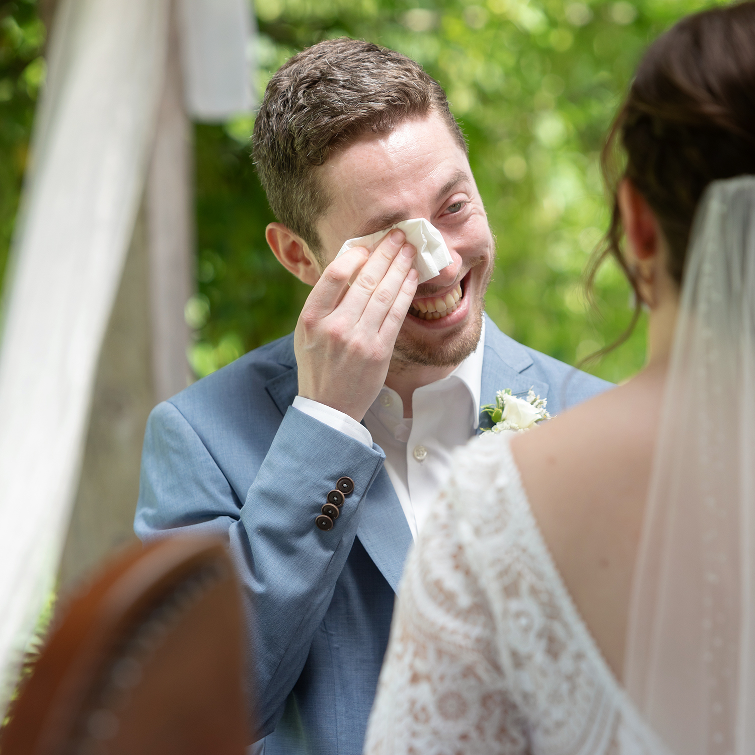 Storytelling Wedding Photographer | Lisa Hynes Photography