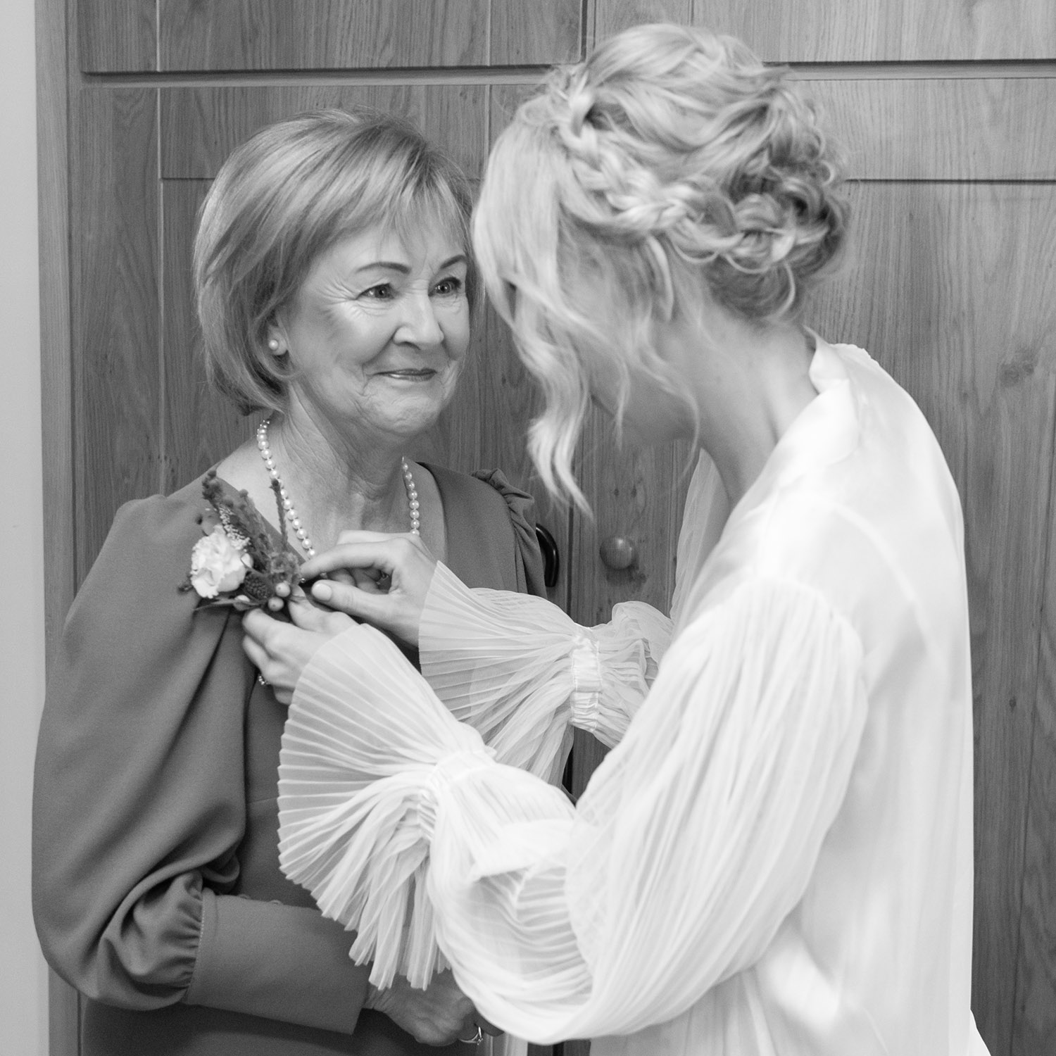 Storytelling Wedding Photographer | Lisa Hynes Photography
